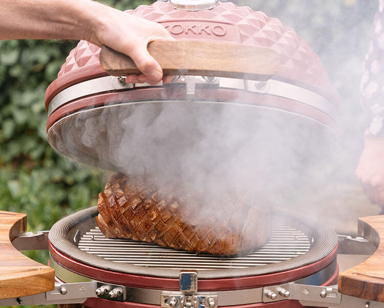 Découvrir le Kamado : le barbecue céramique japonais révolutionnaire ...